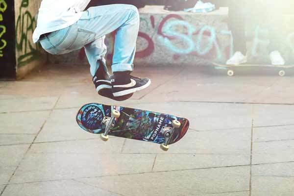 The Top 15 Easy Beginner Skateboard Tricks